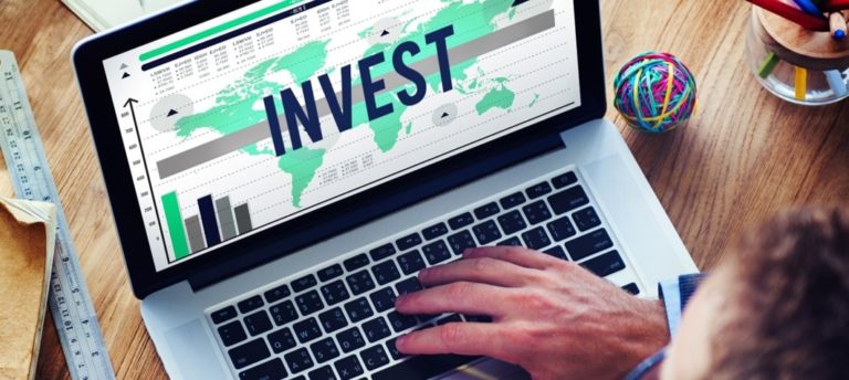 Digital Investments: 3 Ways to Invest Your Money Online - The Summer Lad Digital Investments: 3 Ways to Invest Your Money Online - The Summer Lad